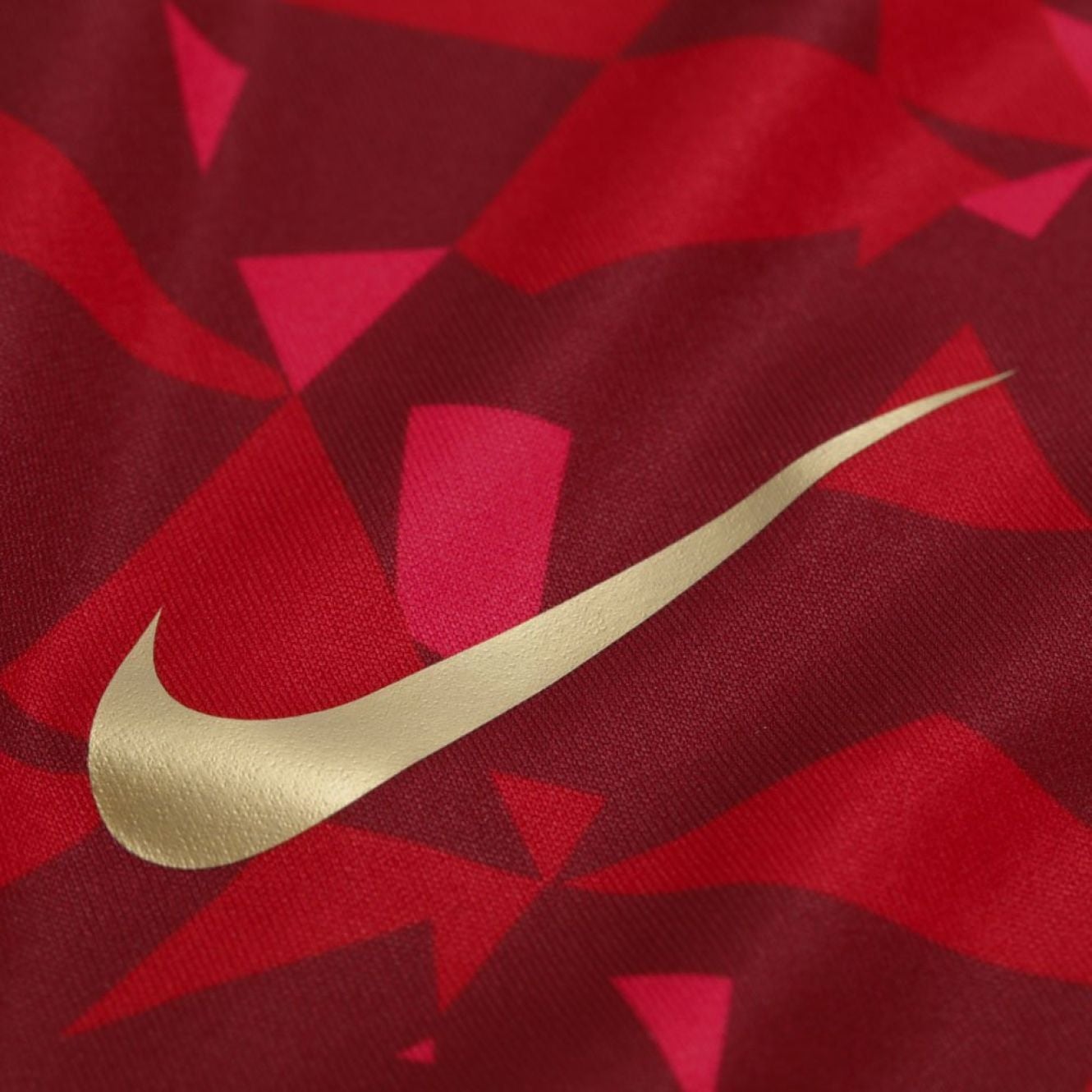 Nike England Roses Netball Men's Red Training Top