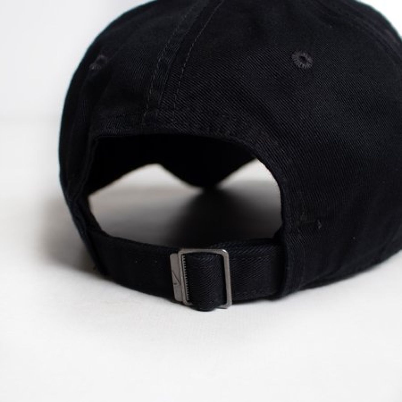 Nike England Netball Cap Black/Red