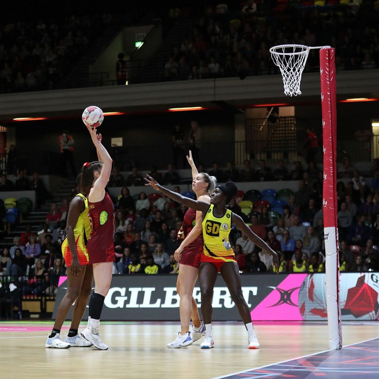 NBL-030 Socketed International Netball Posts | Harrod’s UK