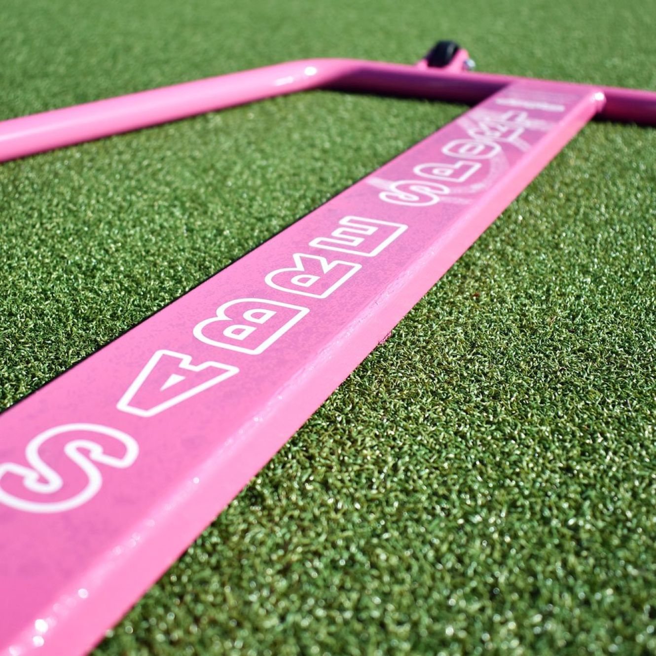 Sabre Club Wheelaway Pink Netball Post | Match Netball Post