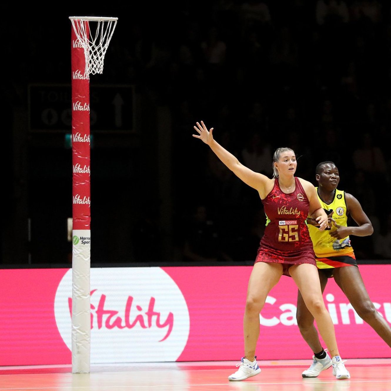 NBL-030 Socketed International Netball Posts | Harrod’s UK