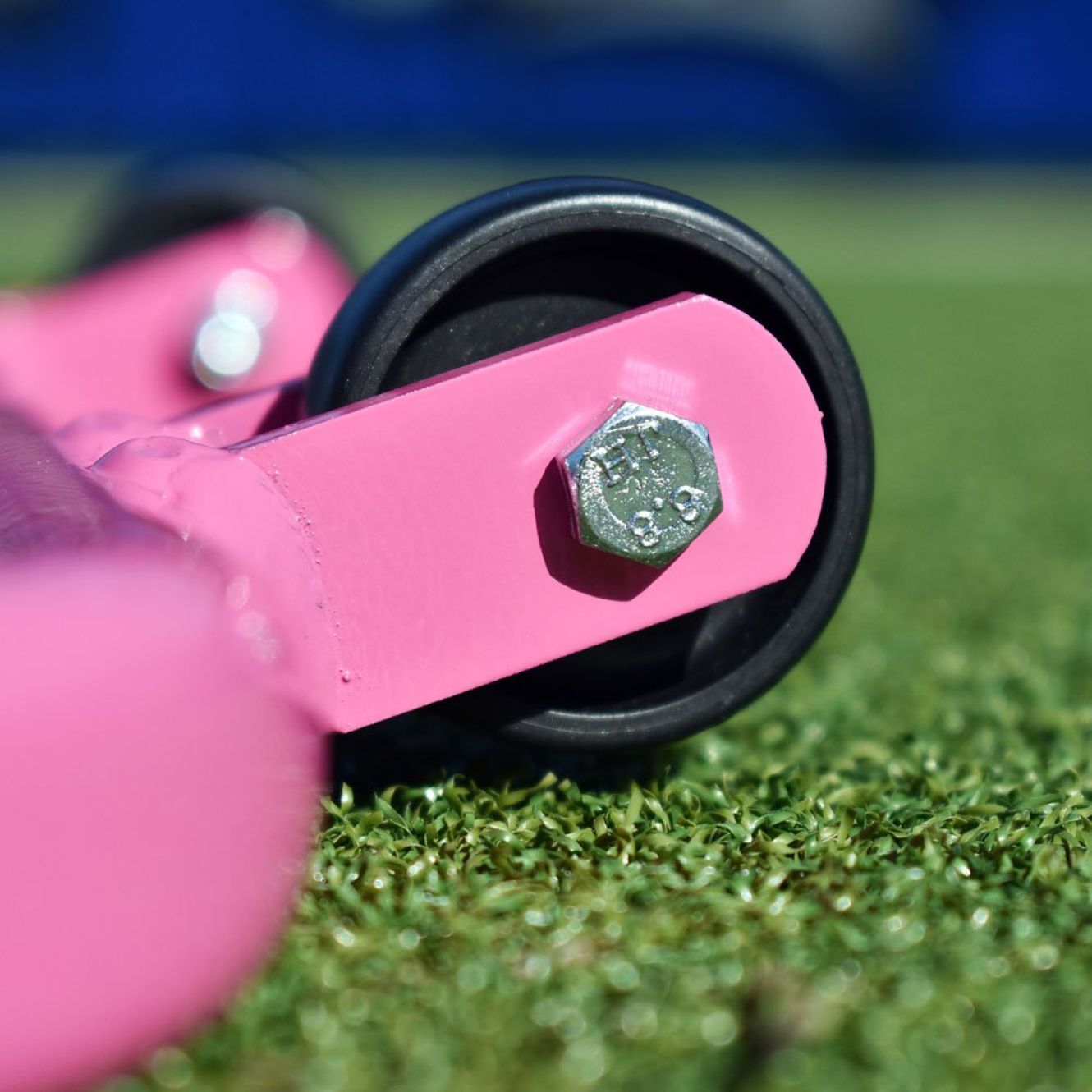 Sabre Club Wheelaway Pink Netball Post | Match Netball Post